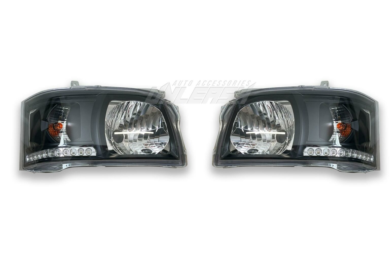 Head lights for Toyota Hiace 2005-2010 - Unleash Auto Accessories